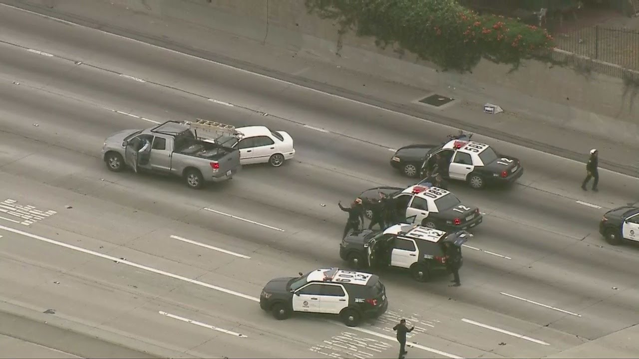 Pursuit Ends In Crash On 110 Freeway - YouTube