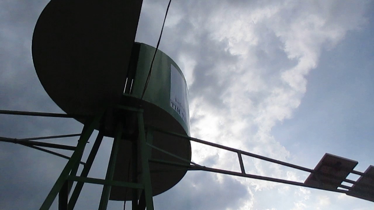 Solar Powered Vertical Wind Turbine for Insect Trap - YouTube