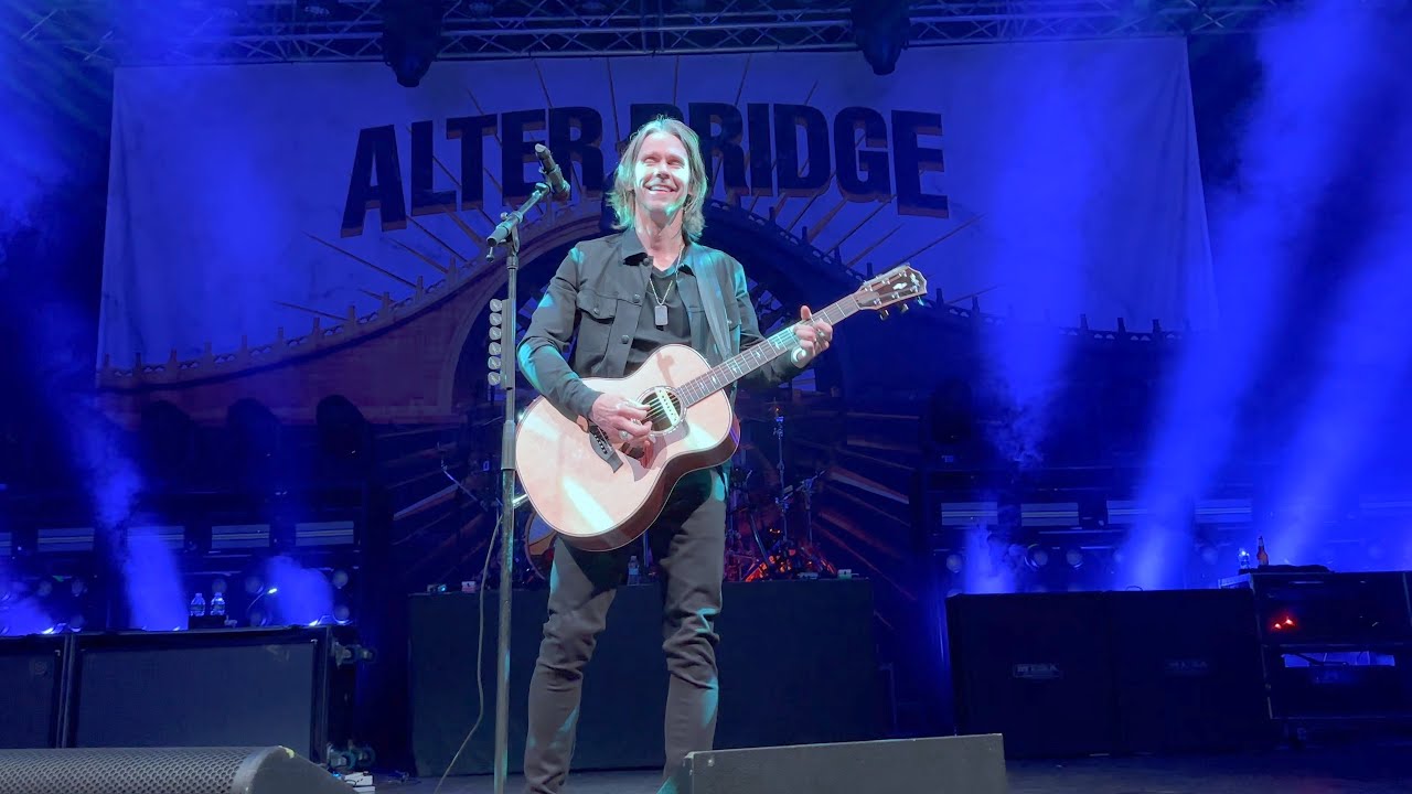 Alter Bridge - Watch Over You [Live In Waterloo 2-10- 2023][4K] - YouTube