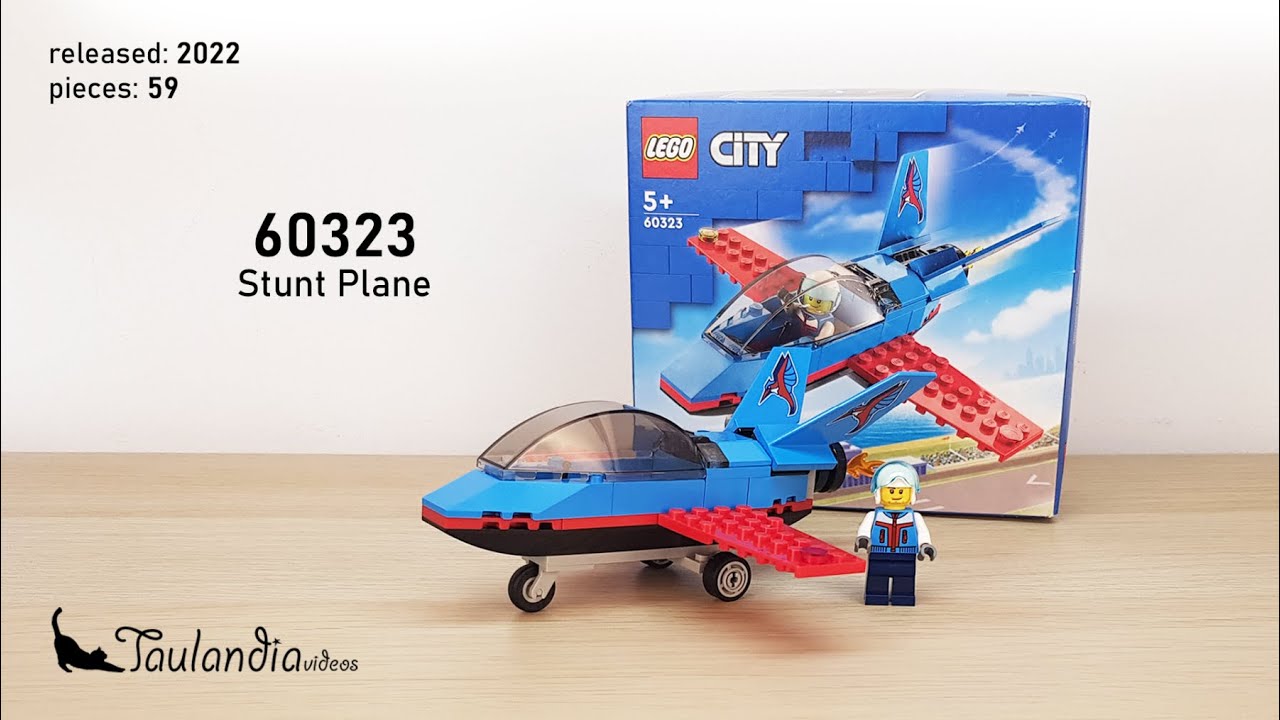 LEGO City 60323: Stunt Plane (2022) - Unboxing and speed building - YouTube