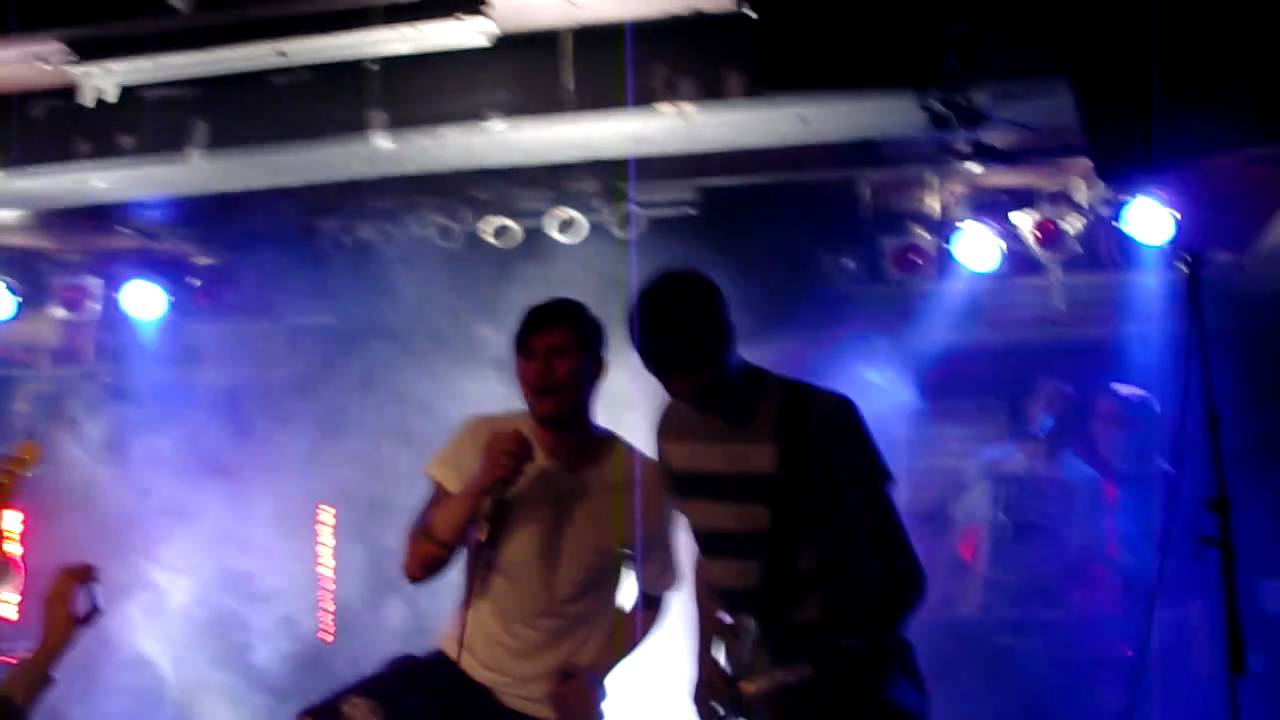 Malcolm Rivers - Identity - Live im Triptychon Münster 2011 - YouTube