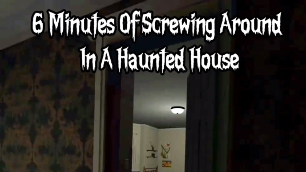 6 Minutes Of Screwing Around In A Haunted House In VrChat - YouTube
