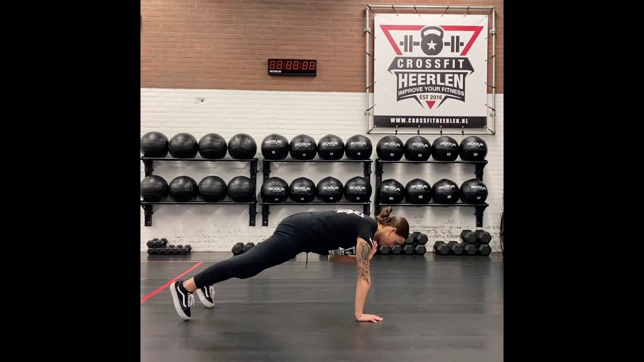 Plank shoulder taps (alternating) - YouTube