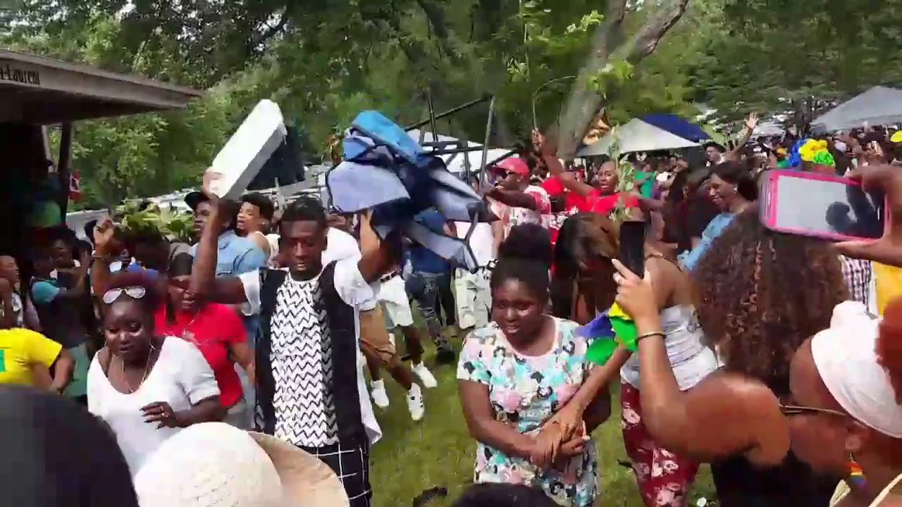 BUS TRIP TO CANADA 2017 VINCY DAY PICNIC|FIREMAN HOOPER|LUTA - YouTube