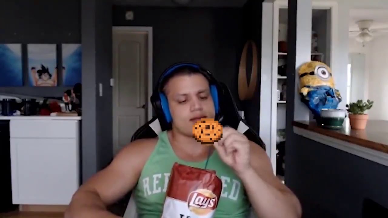 tyler1 enjoys a delicious minecraft cookie - YouTube