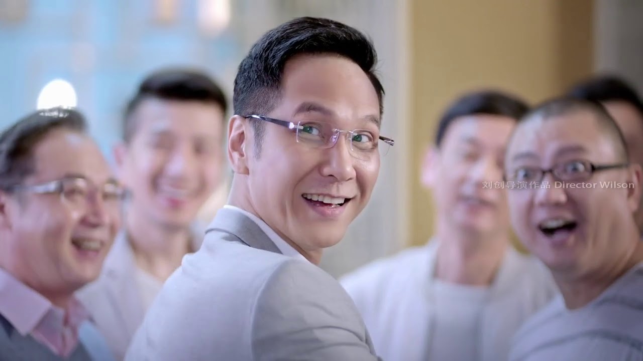 白酒廣告《百年糊塗酒》 Bai nian Hu Tu Liquor and Spirits - YouTube