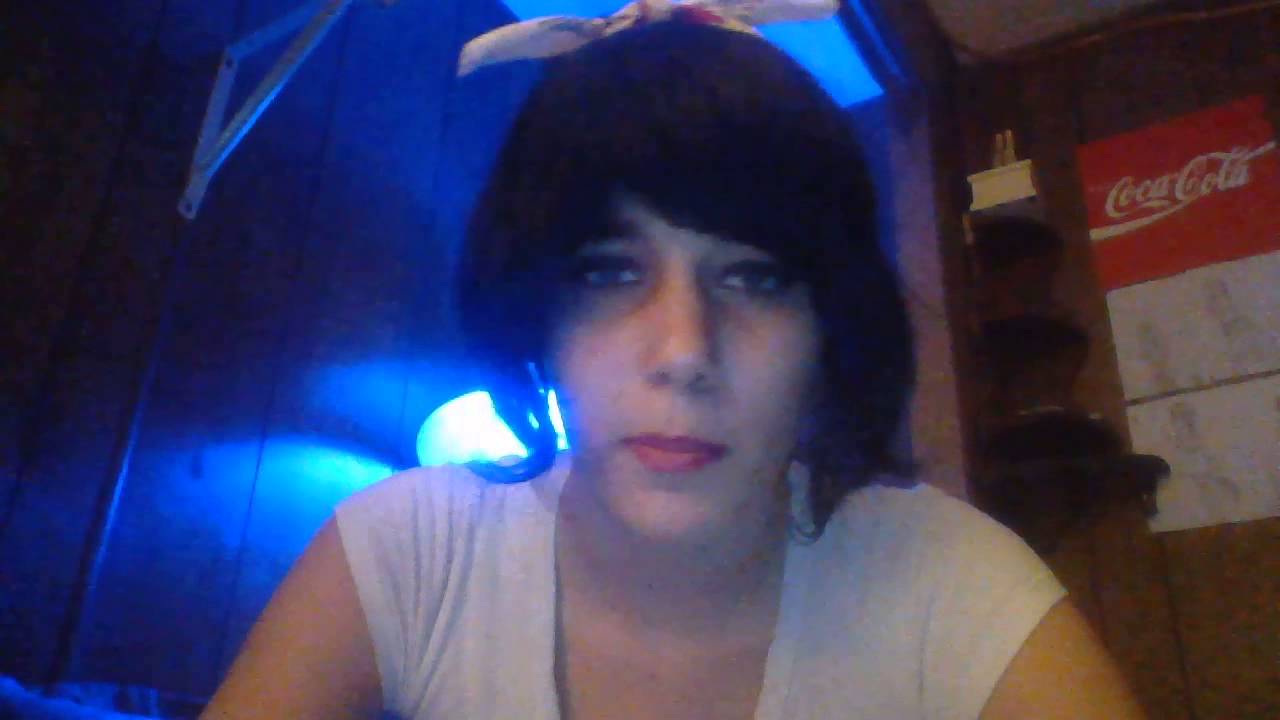 to those who hate on emos... IM EMO AND PROUD!!! - YouTube