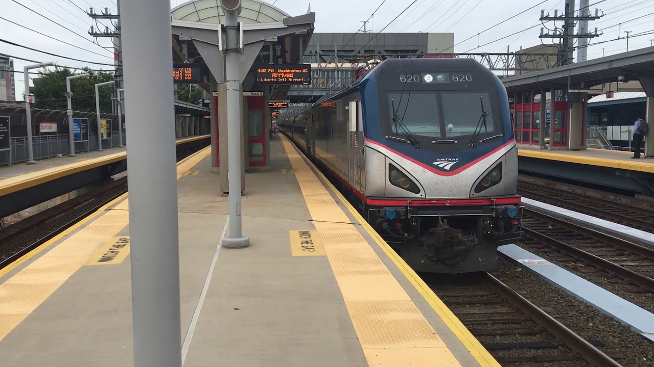 Amtrak 137 departing Stamford Station - YouTube