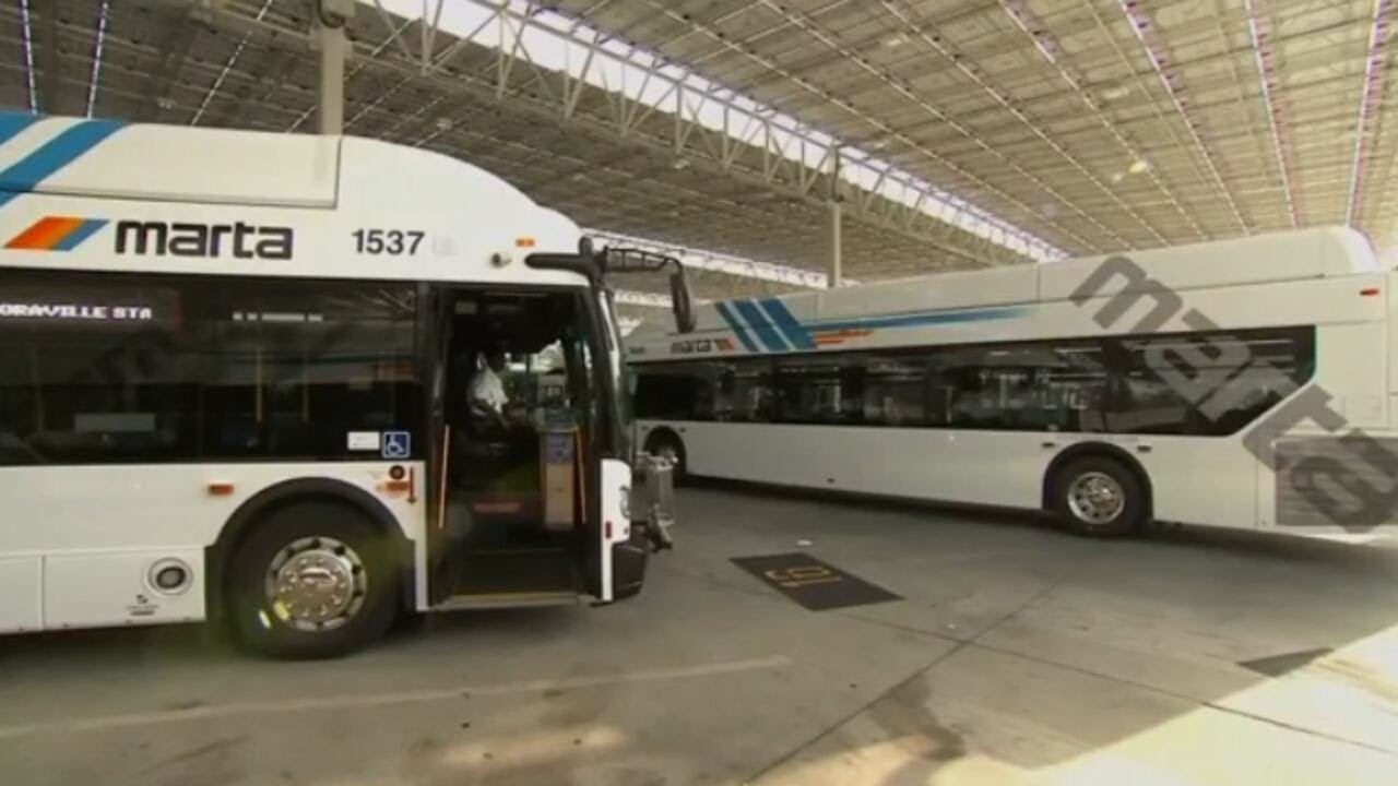 MARTA suspends bus service due to weather - YouTube