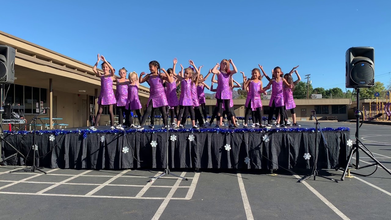 Winter Extravaganza Performance 2018 - YouTube