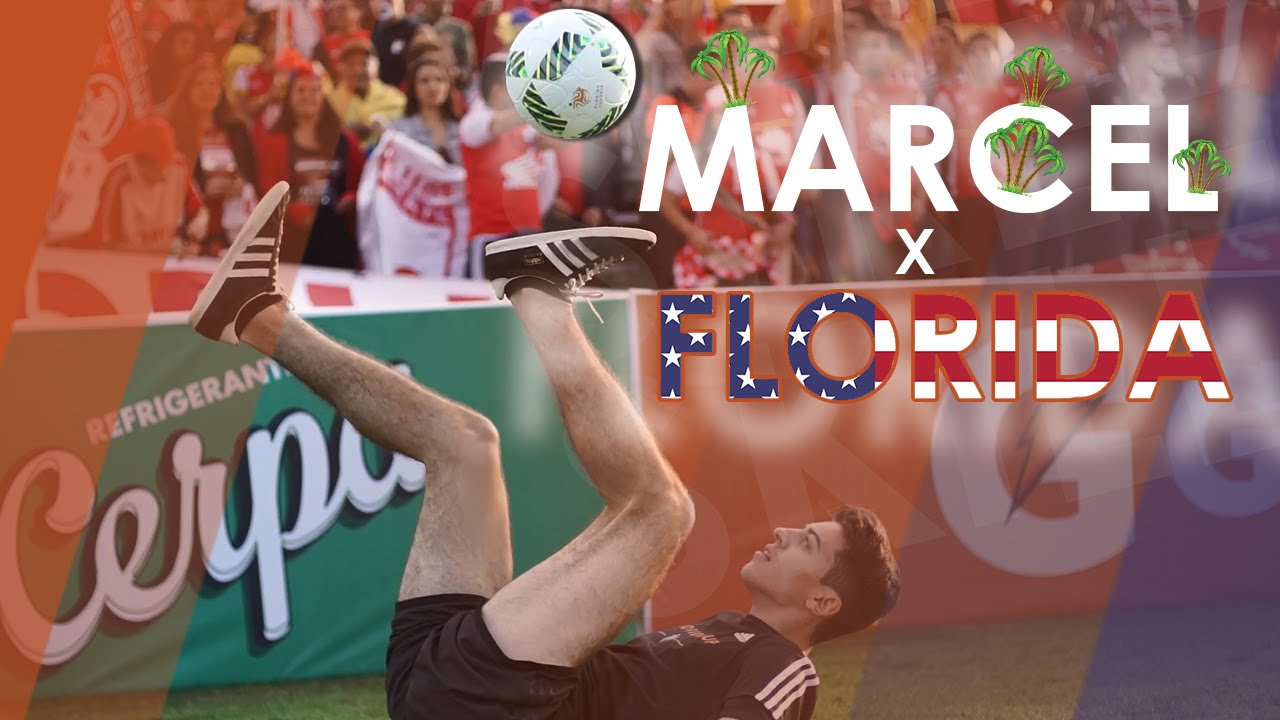 FOOTBALL FREESTYLE IN AMERICA Magical Ronaldinho Skills - YouTube