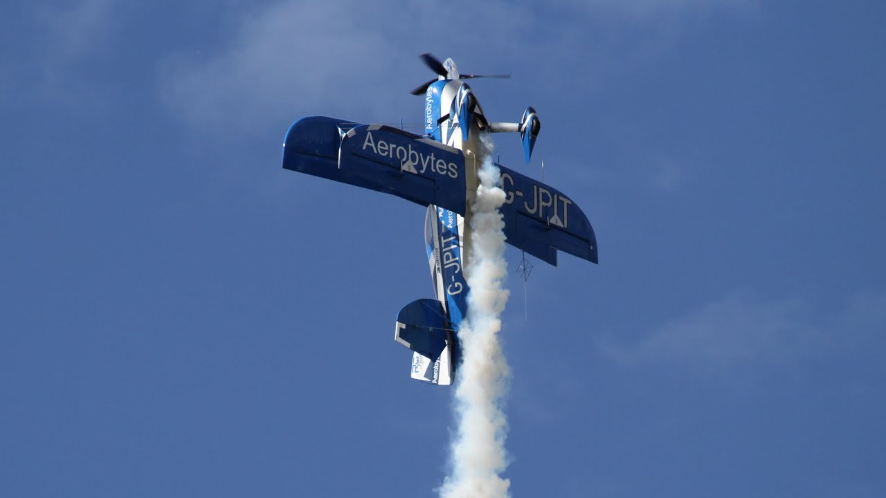 Rich Goodwin's Incredible Jet Pitts Display at Old Buckenham Airshow ...