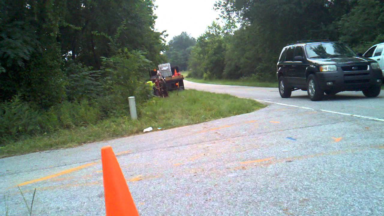 directional drill short road bore - YouTube