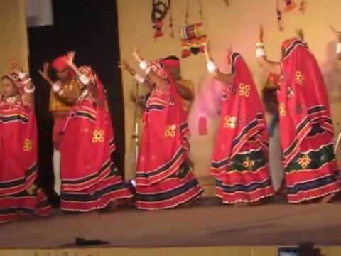 LAMBADI TELANGANA FOLK DANCE - YouTube