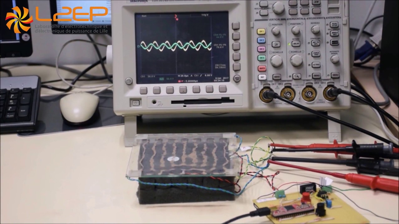 Control of a 2-D Multimodal Controlled-Friction Display - YouTube