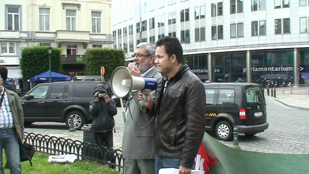 Rohingya Demonstration infront of EU Parliament. Speech of Nurul Islam ...