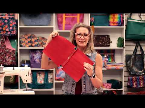 Quick Zipper on Vinyl demo (short) #sewingtutorial