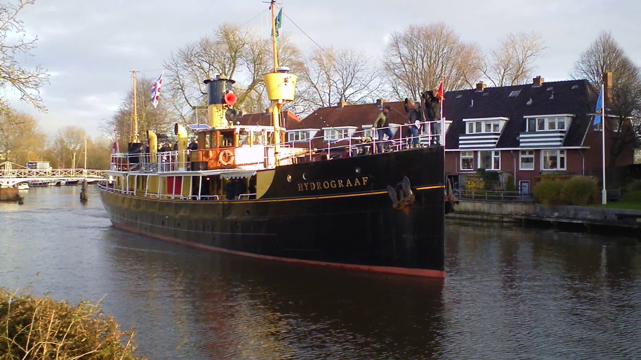 Voorproefje van de Landelijke Sinterklaasintocht in Dokkum met de ...