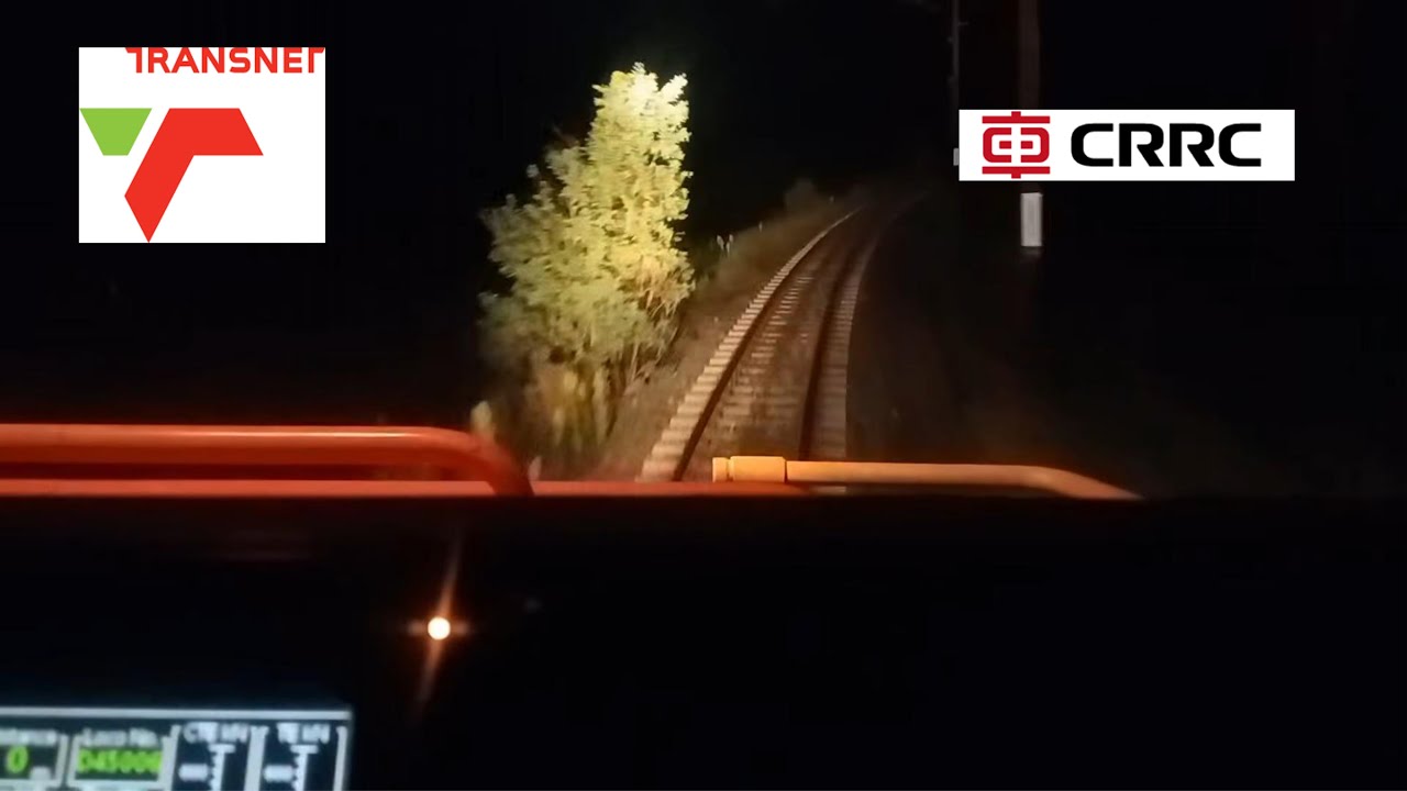 Basie on night shift. Back on the China diesels Transnet class 45 - YouTube