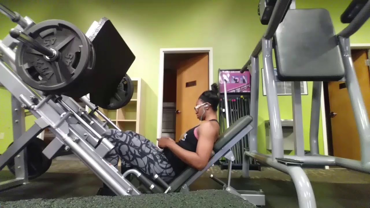 Linear leg press (muscular endurance) - YouTube
