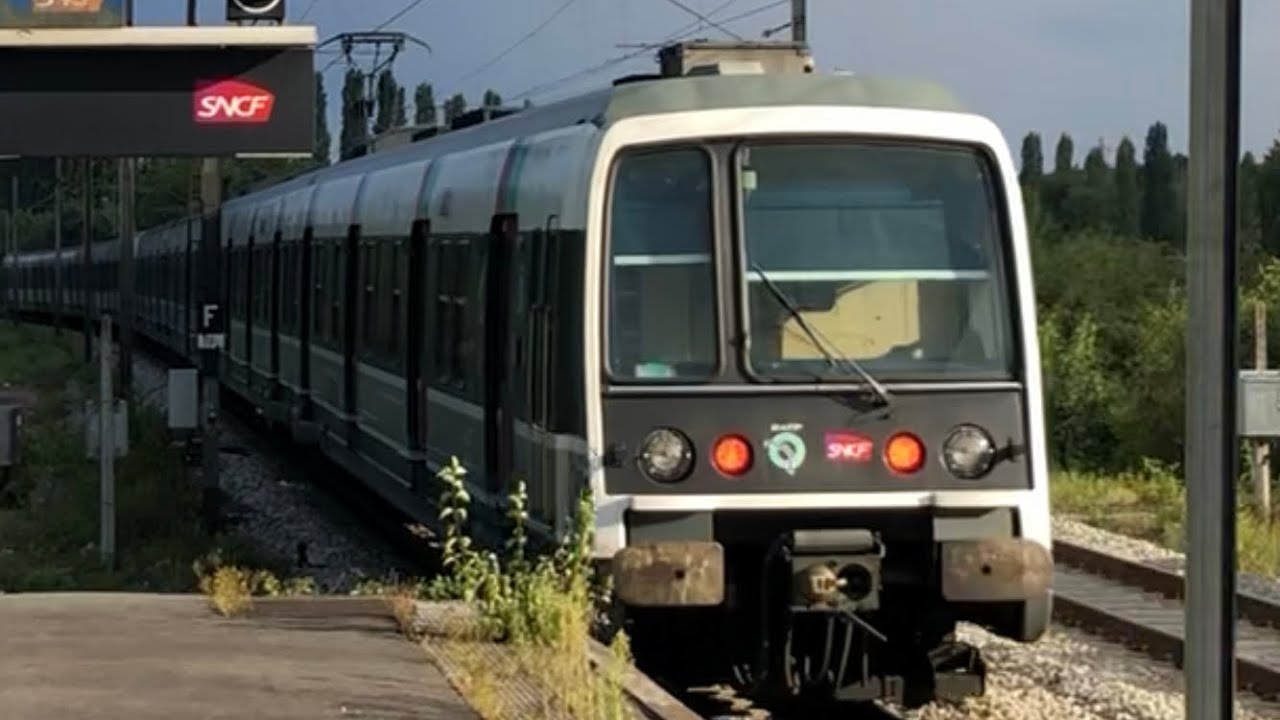 Départ d’un MI84 à Villepinte - YouTube