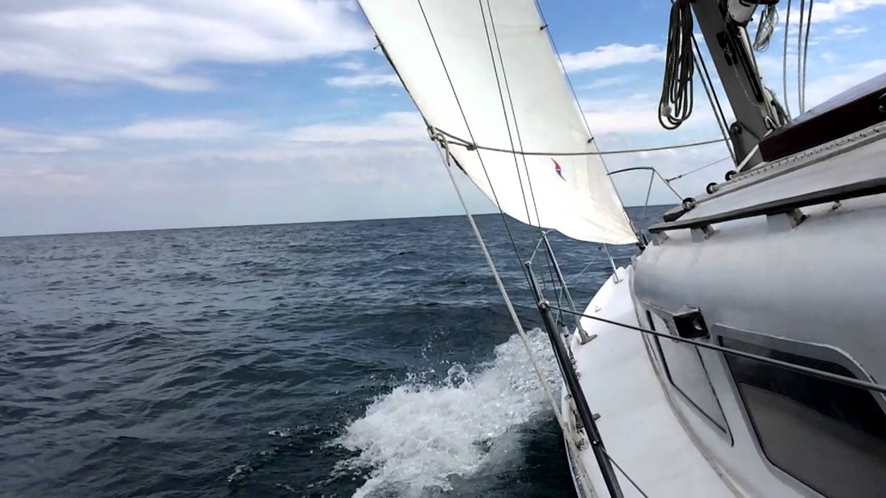 Sailing "Thanks Dad" 25-July-2014 Single Handed Sail - YouTube