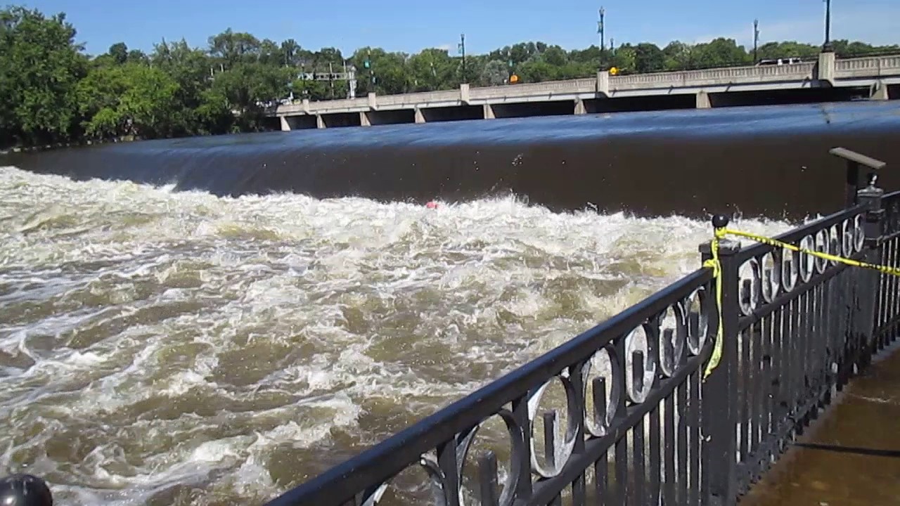 Fox River dam - YouTube