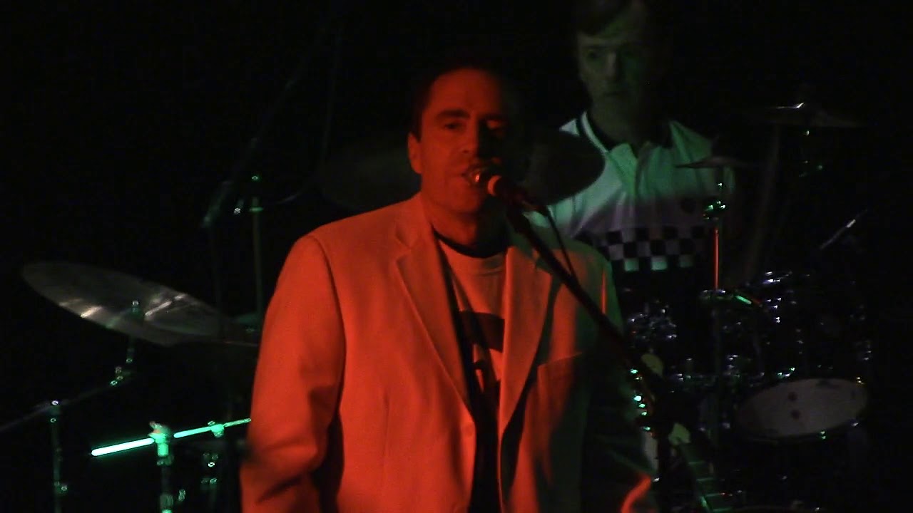 PEM 2019 One Way Out - YouTube