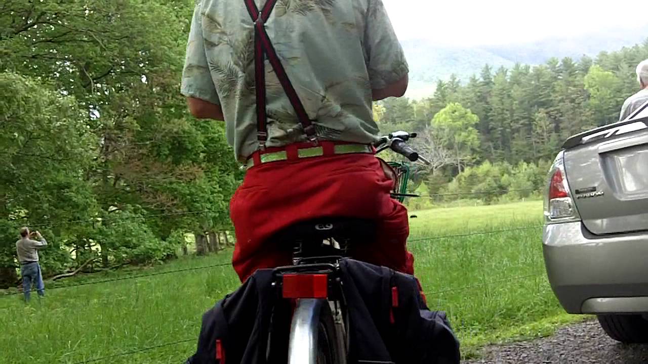 Recumbent Trike Tour, Cades Cove, TN 2012-04-19 Bear, Deer & Santa ...