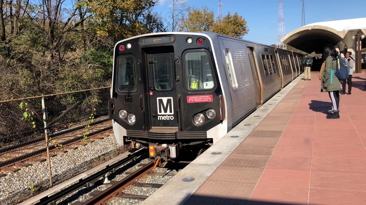 Washington DC Metro System - YouTube