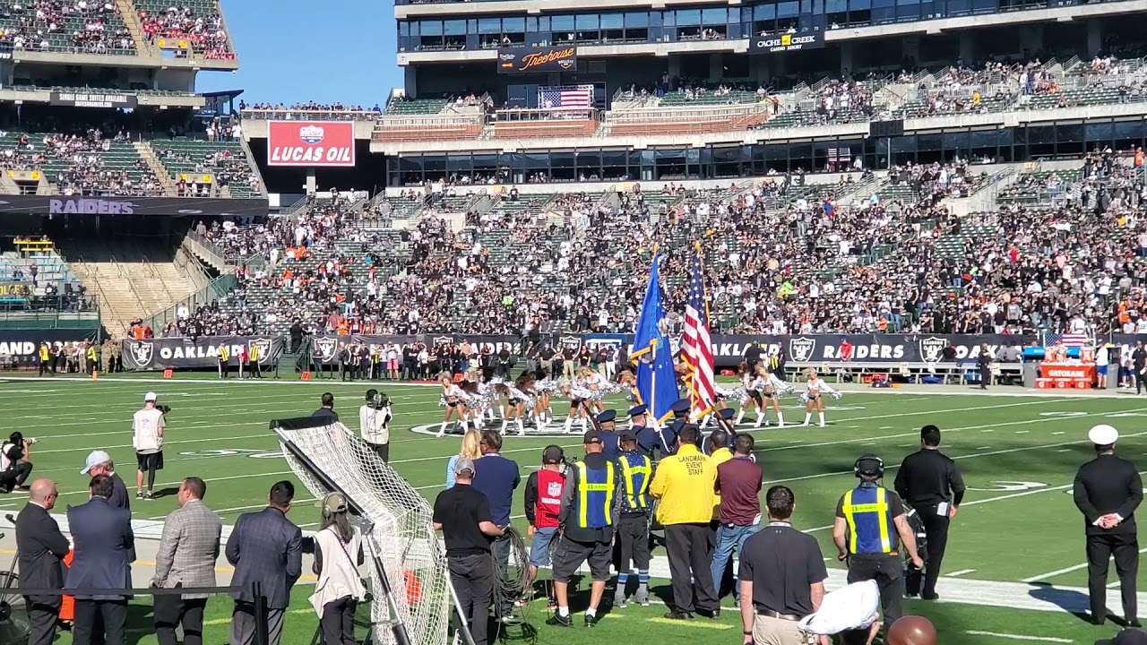 Oakland Raiderettes Pre Game Performance - YouTube