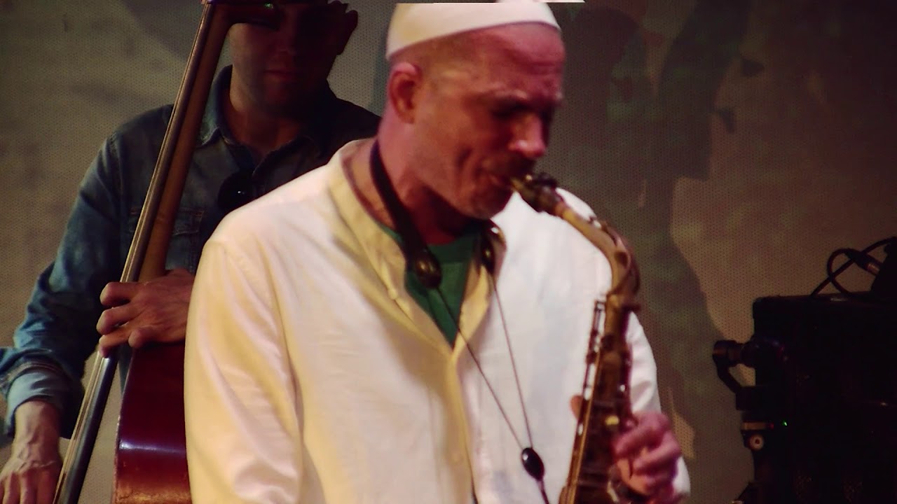 A Glonet bemutatja: Tóth Viktor Tercet - Dear Lord - John Coltrane ...