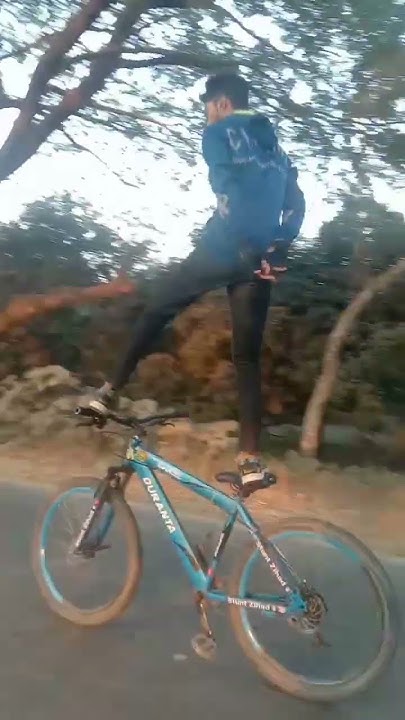 Stunt Zihad😈😈😈 #subscribe #stunt #cyclestuntcycle #stuntwork - YouTube