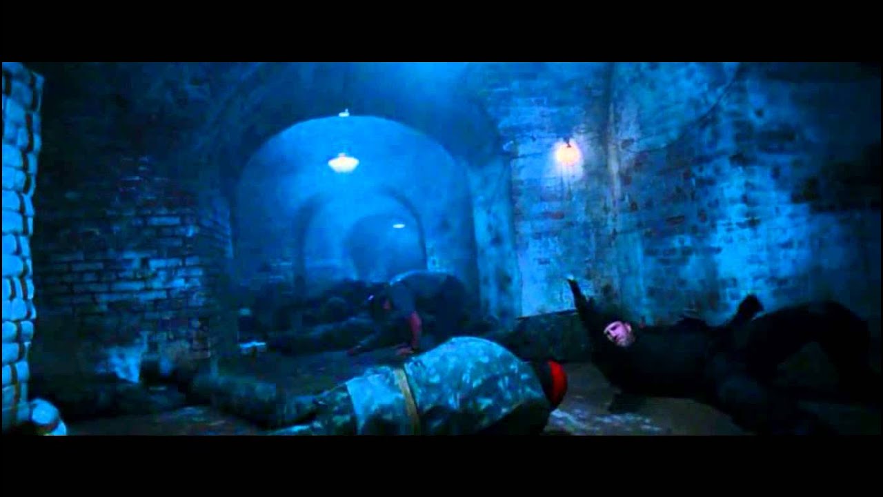 Finale scene The Expendables - YouTube