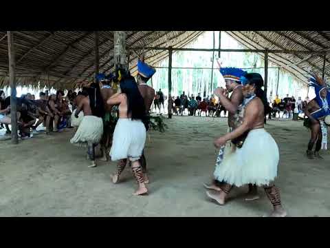 Um dia com os índios na Aldeia Tuyuka na Amazônia - YouTube