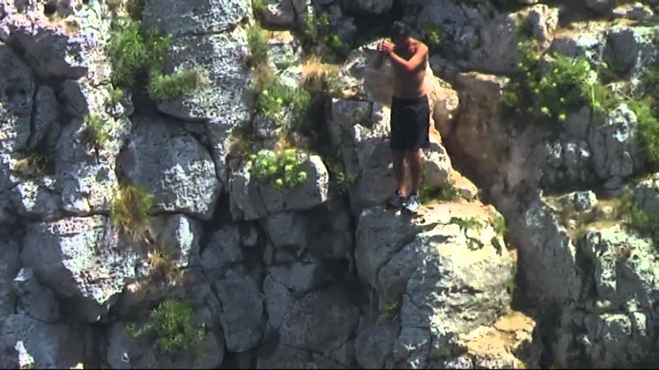 Tuffi Ciolo + Mare Agosto 2011.....Italy - YouTube