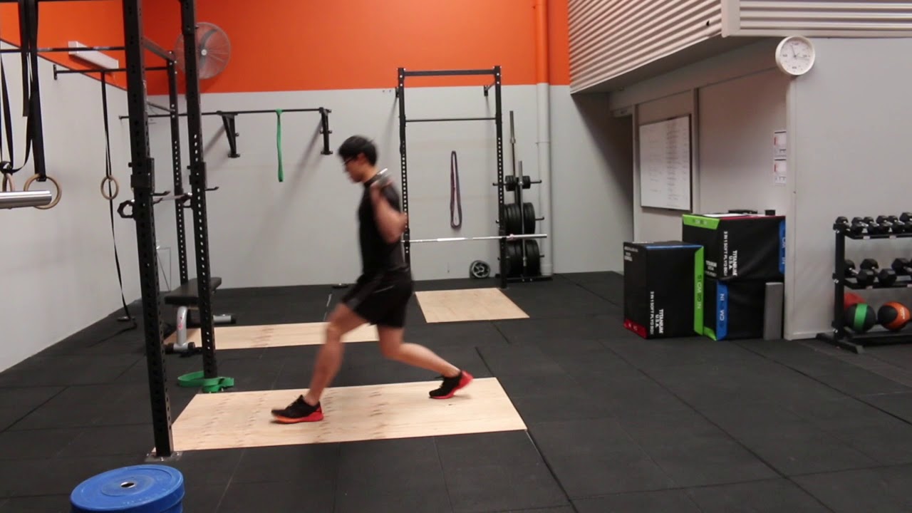 Barbell Front Lunge - YouTube