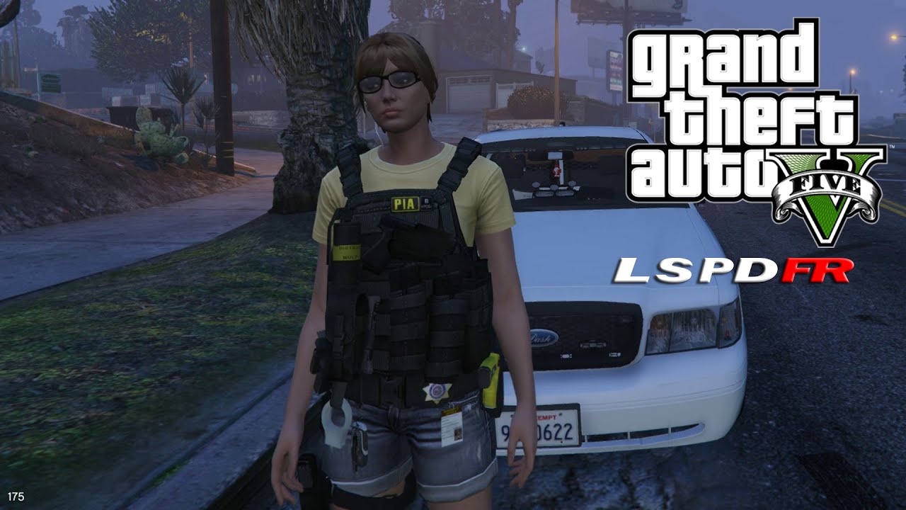 GTA 5 - LSPDFR EP 292 - New vest and equipment mod - YouTube