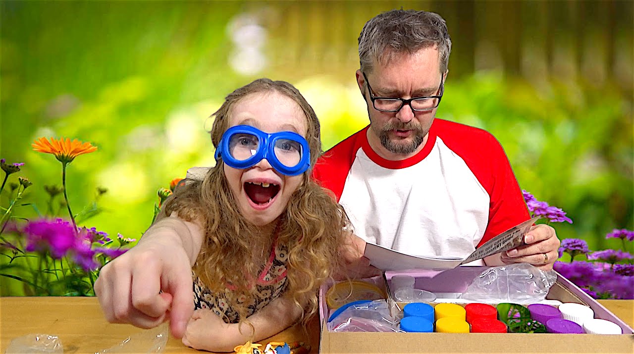 Wacky Wednesday 40 - Science With Daddy - Crystals - YouTube