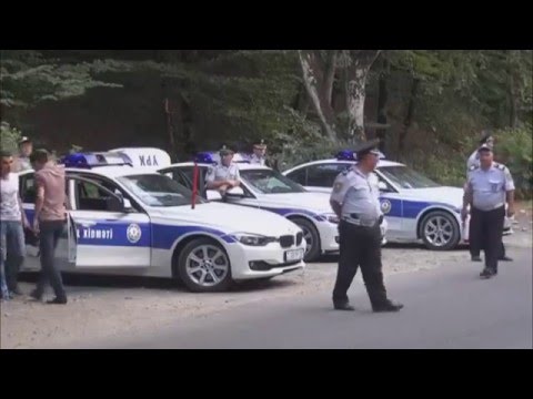 MEDİA İNFORM-TV  Ədalətsiz, yol polisi ile turistler arasında qırğın.....
