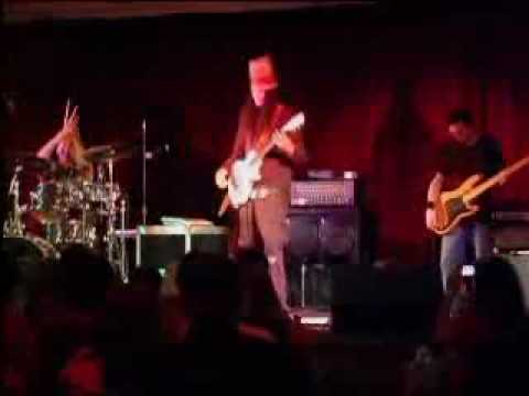 Buckethead Computer Master Italian American Social Club - YouTube