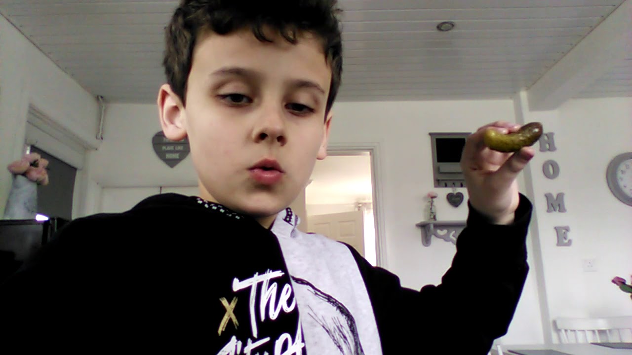 Star wars pickle - YouTube