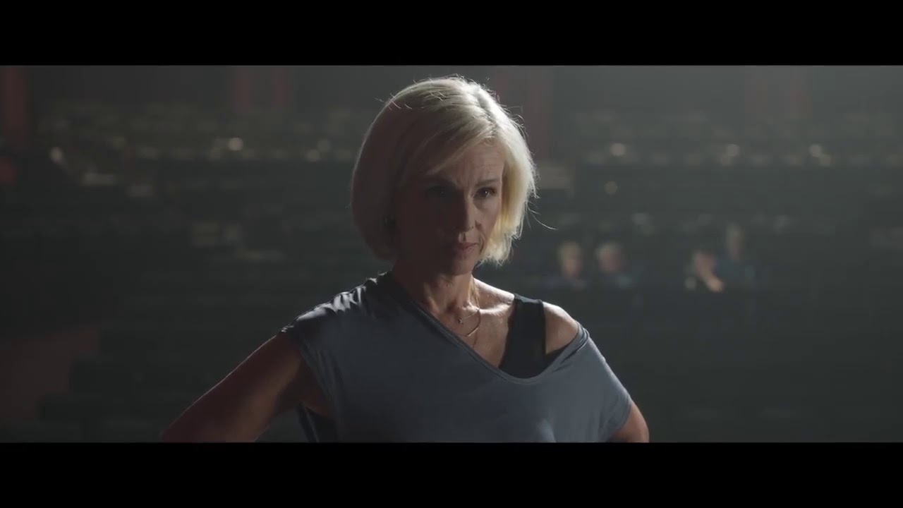 April's Audition - Feel The Beat - YouTube