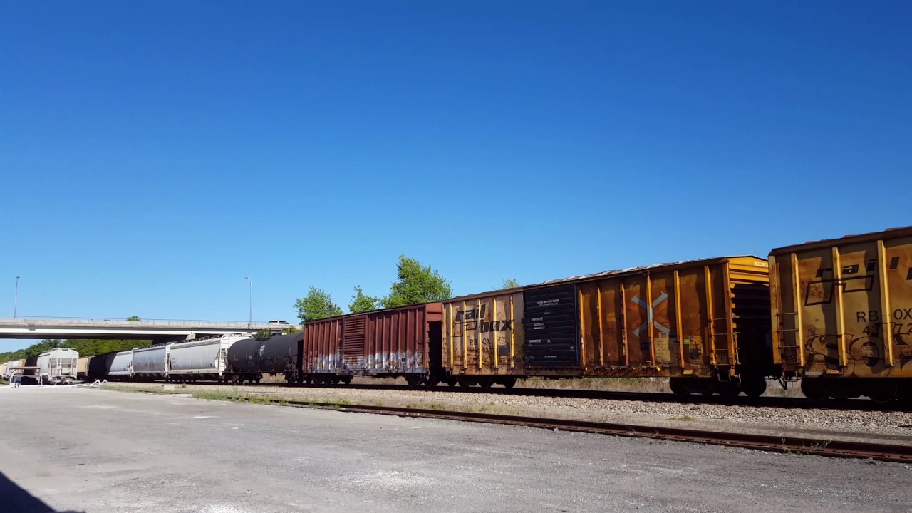 CSX weird and long Q180 in Lake City, FL - YouTube