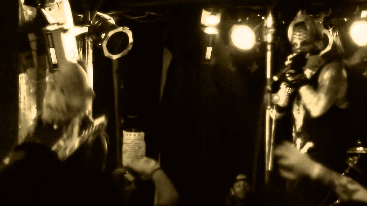 OTEP - Blood Pigs, Live in New York 2013 - YouTube