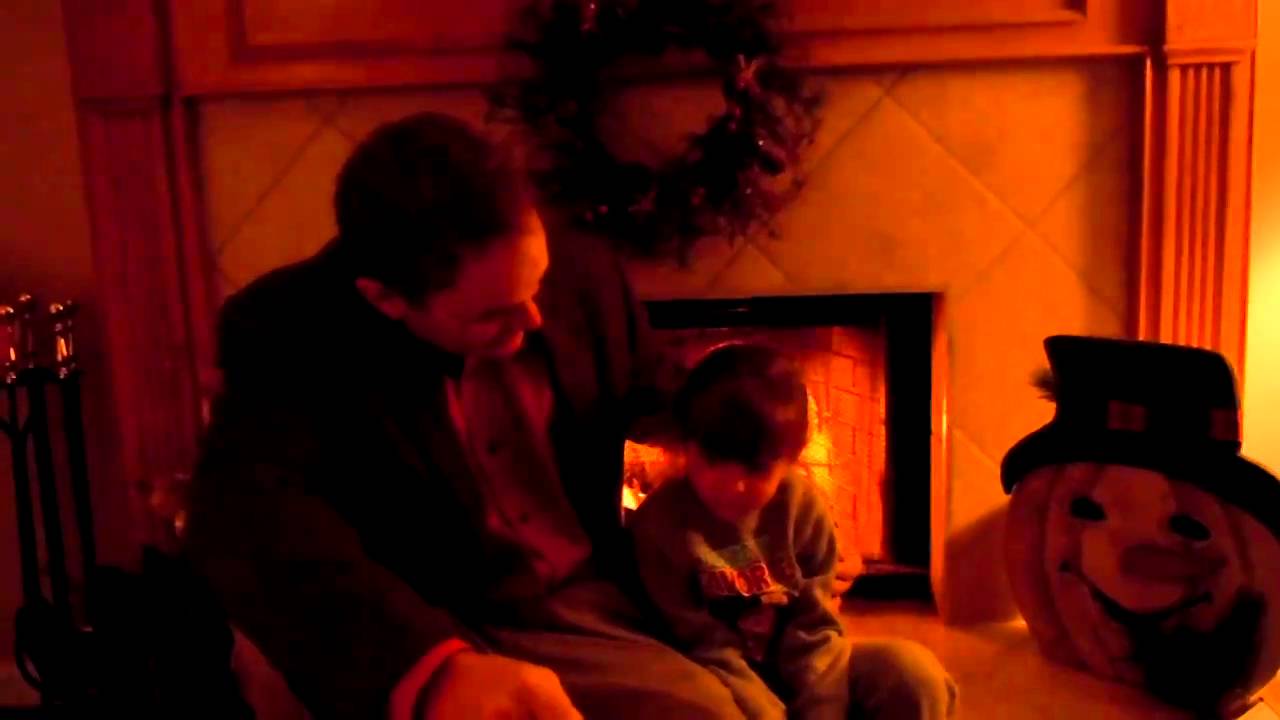 Henry and Madison say Merry Christmas - YouTube