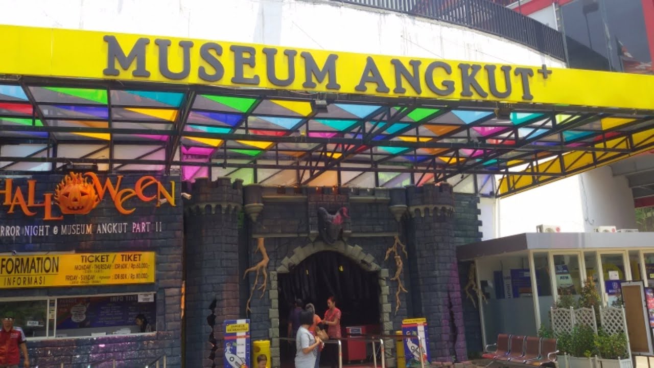 Museum Angkut ~ batu malang - YouTube