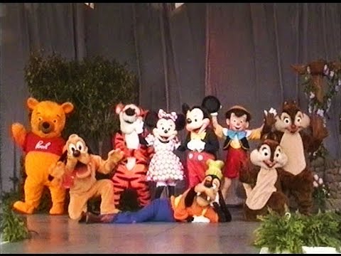 Disney's International Songbook * Epcot America Gardens Theatre * Walt ...