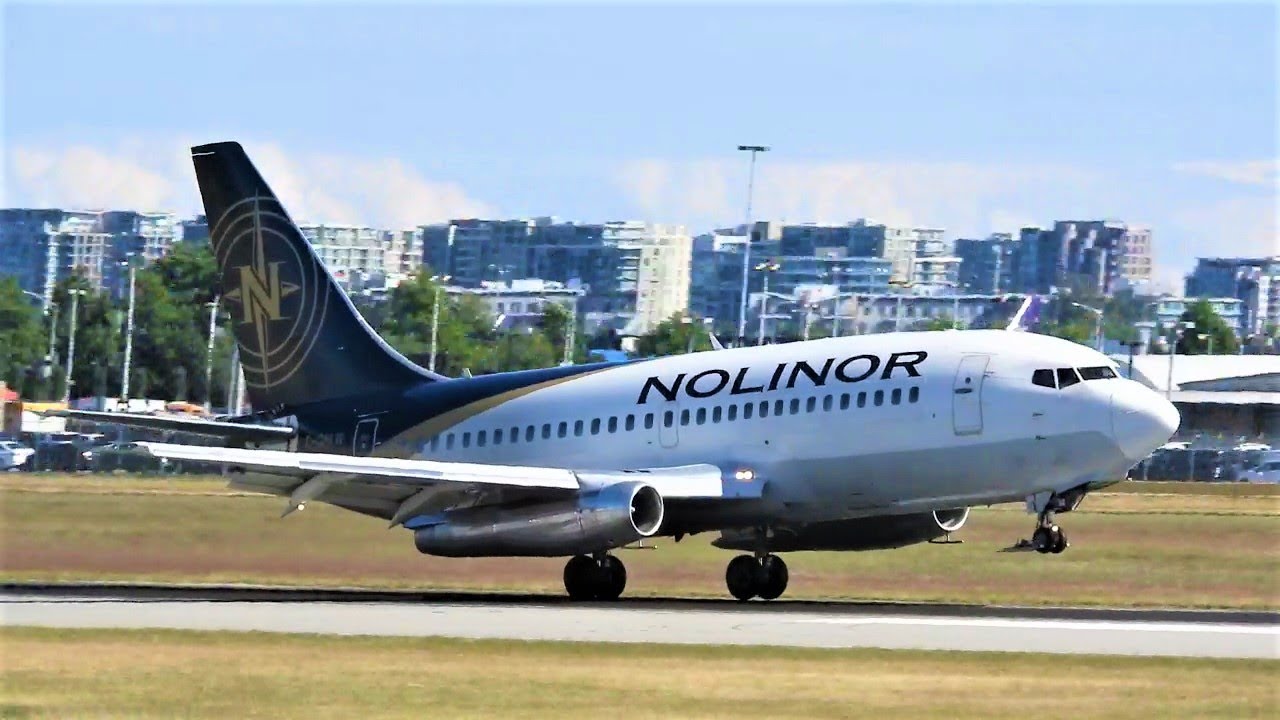 **RARE** Nolinor Aviation 737-200 Landing at Vancouver International ...