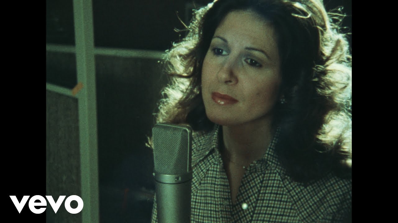 Elkie Brooks - The Runaway - YouTube